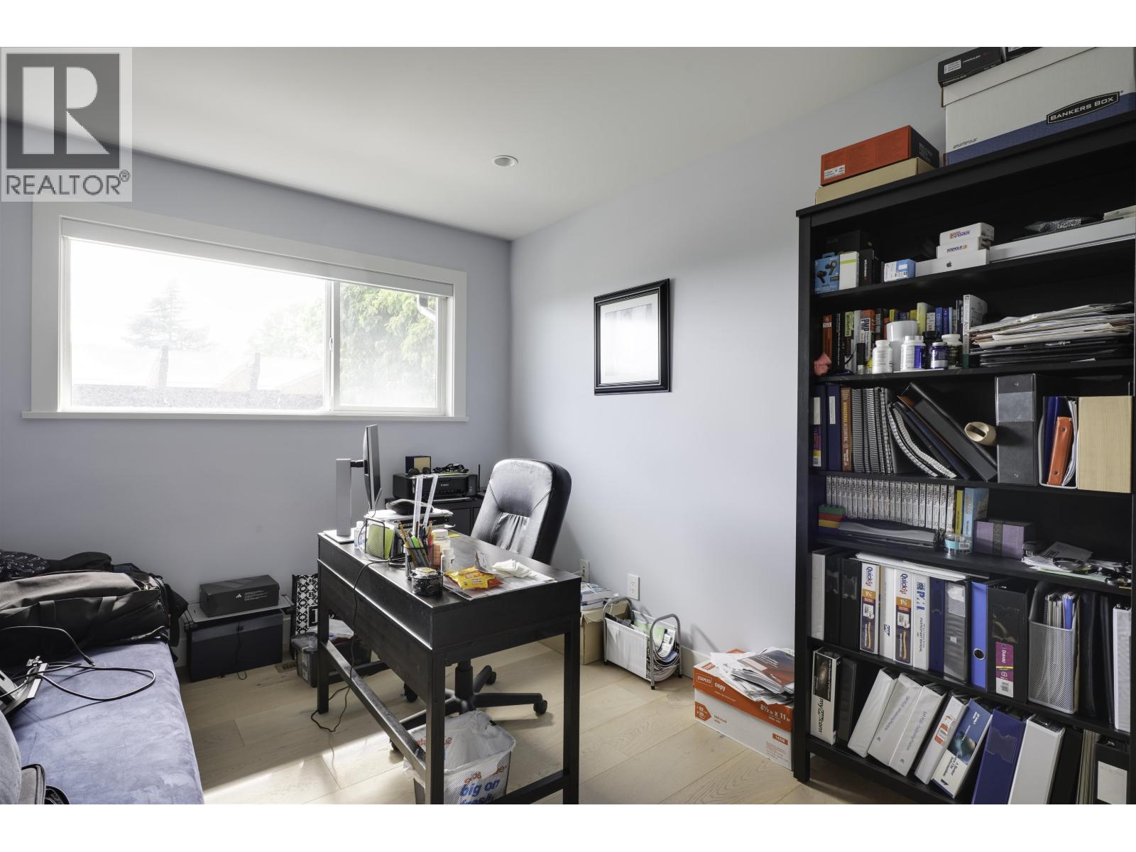 For sale: 818 MASSEY STREET, New Westminster, British Columbia V3L4S9 ...