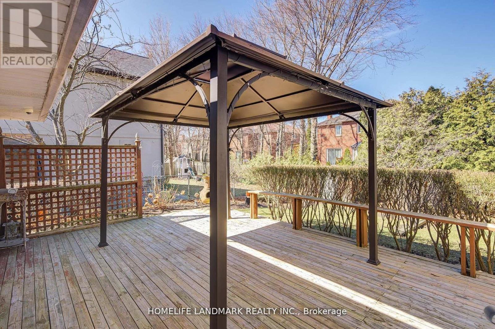 For sale: 2165 DUNEDIN ROAD, Oakville (FD Ford), Ontario L6J5V2 ...