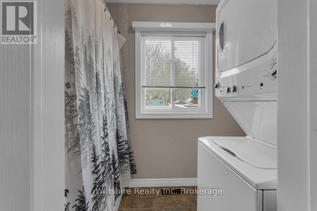 For sale: 37 CHATHAM STREET, Bayham (Port Burwell), Ontario N0J1T0 ...