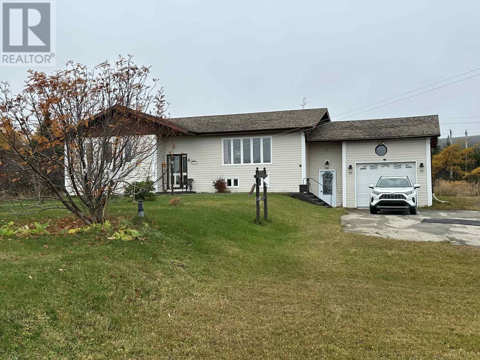 For sale: 7 Earles Road, Lanse-au-Loup, Newfoundland & Labrador A0K3L0 ...