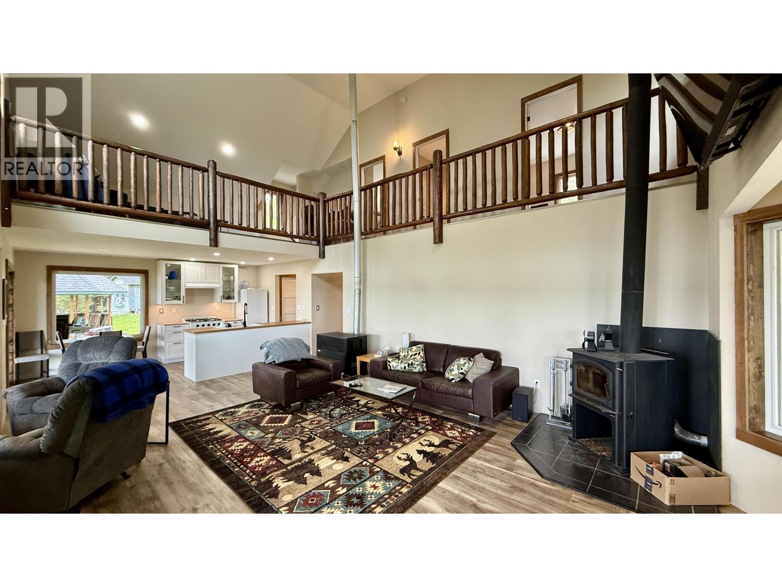 For sale: 4460 TATTON-HELENA FS ROAD, Lac La Hache, British Columbia ...