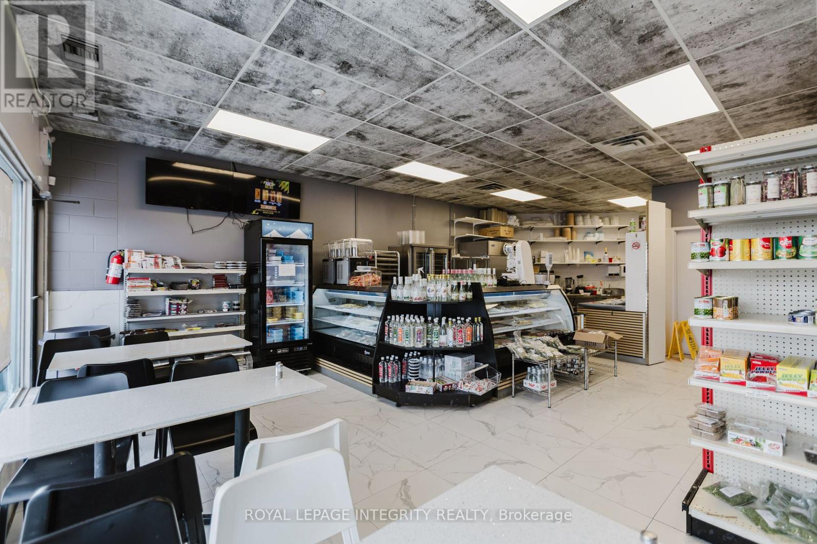 For sale: 11 - 1950 MERIVALE ROAD, Ottawa, Ontario K2G5T5 - X12766862 ...