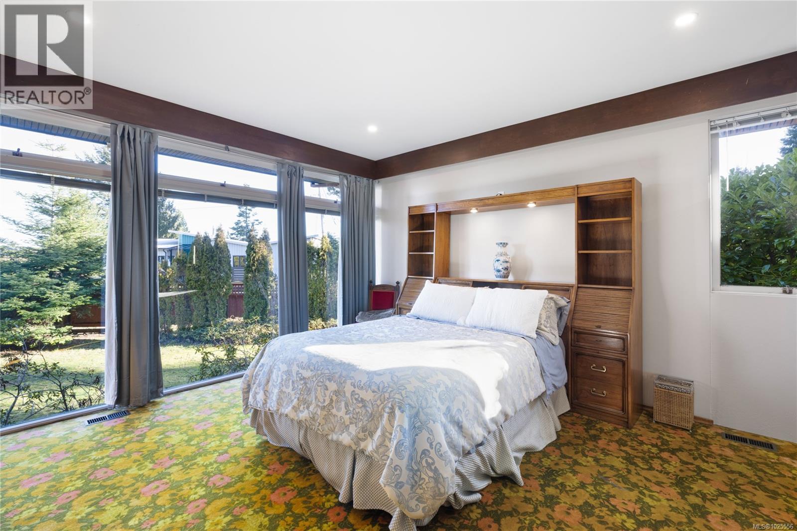 For sale: 160 Kopina Dr, Bowser, British Columbia V0R1G0 - 1025556 ...