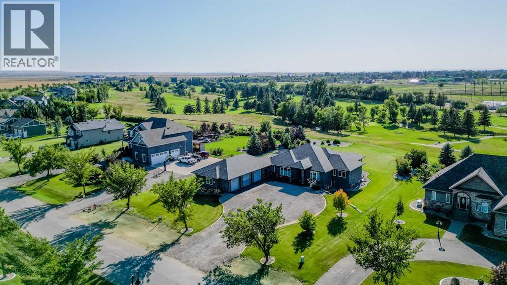 For sale: 28 Cobblestone Lane, Raymond, Alberta T0K2S0 - A2285340 ...