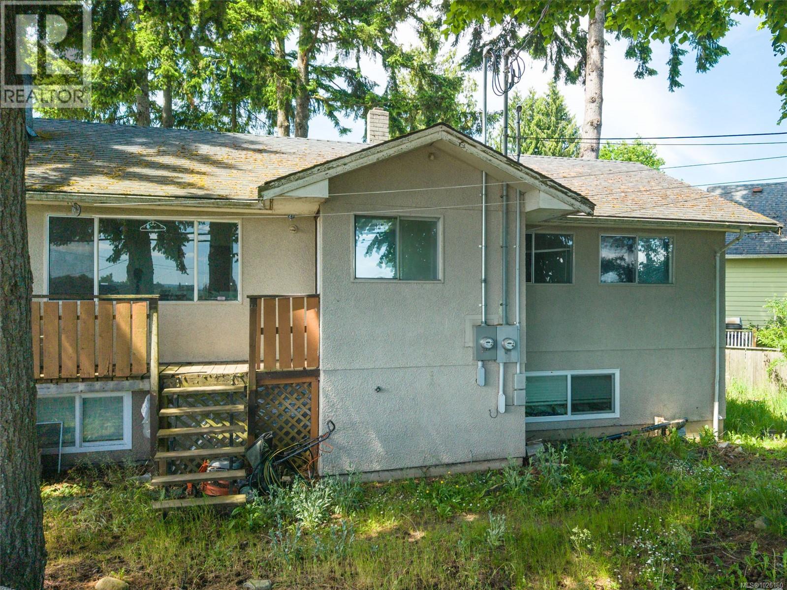 For sale: 308 Harewood Rd, Nanaimo, British Columbia V9R2Z2 - 1026160 ...