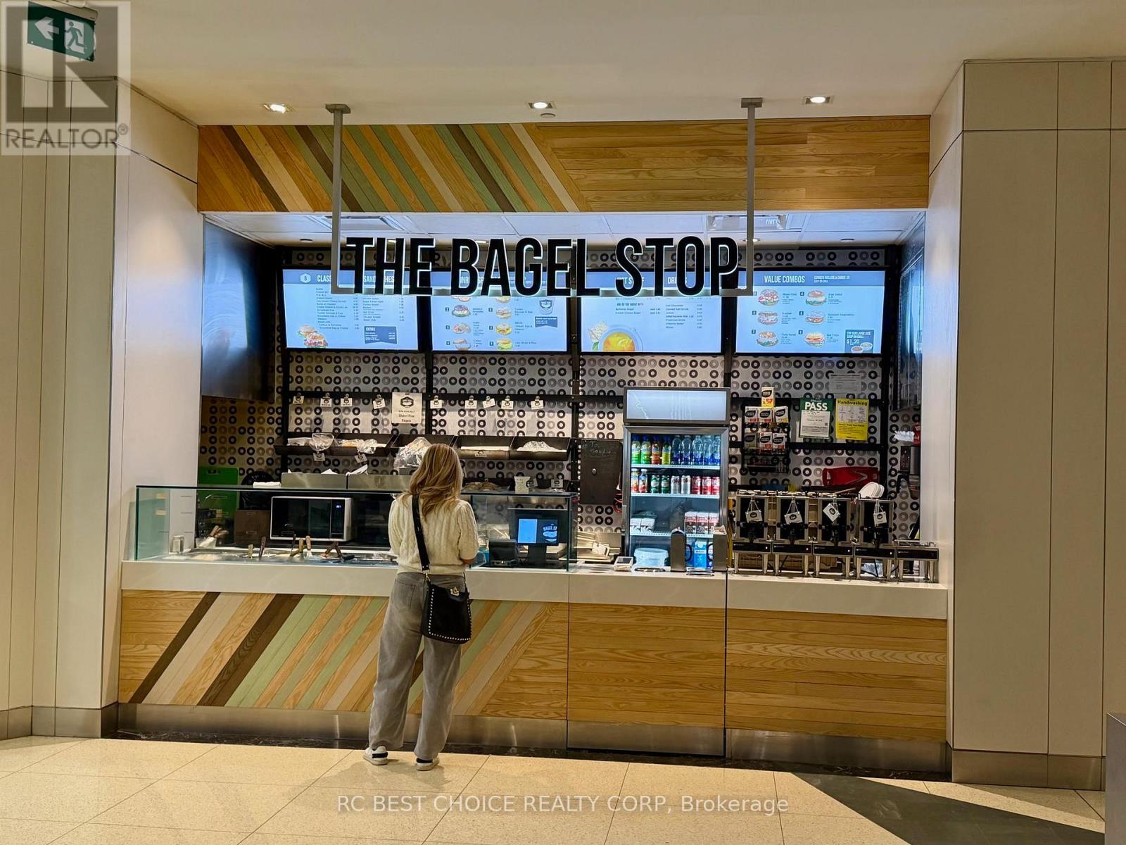 For sale: 199 BAY STREET, Toronto (Church-Yonge Corridor), Ontario ...