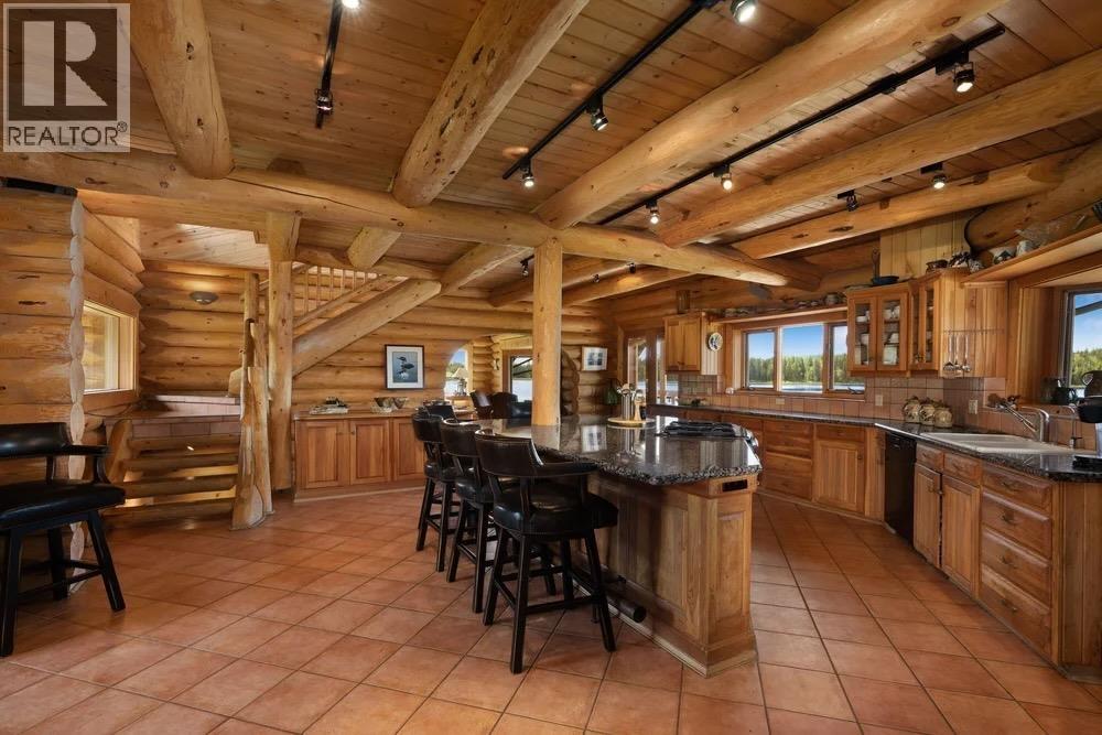 For sale: 5810 SIMON LAKE ROAD, 108 Mile Ranch, British Columbia V0K2E3 ...