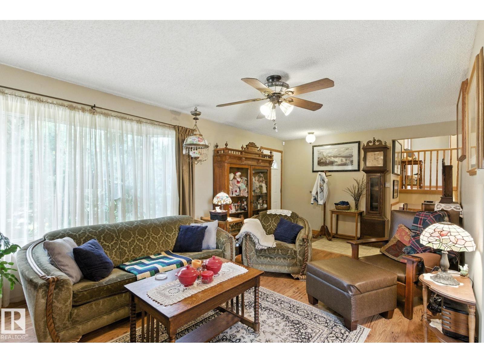 For sale: 9608 98A ST, Morinville, Alberta T8R1H2 - E4475394 | REALTOR.ca