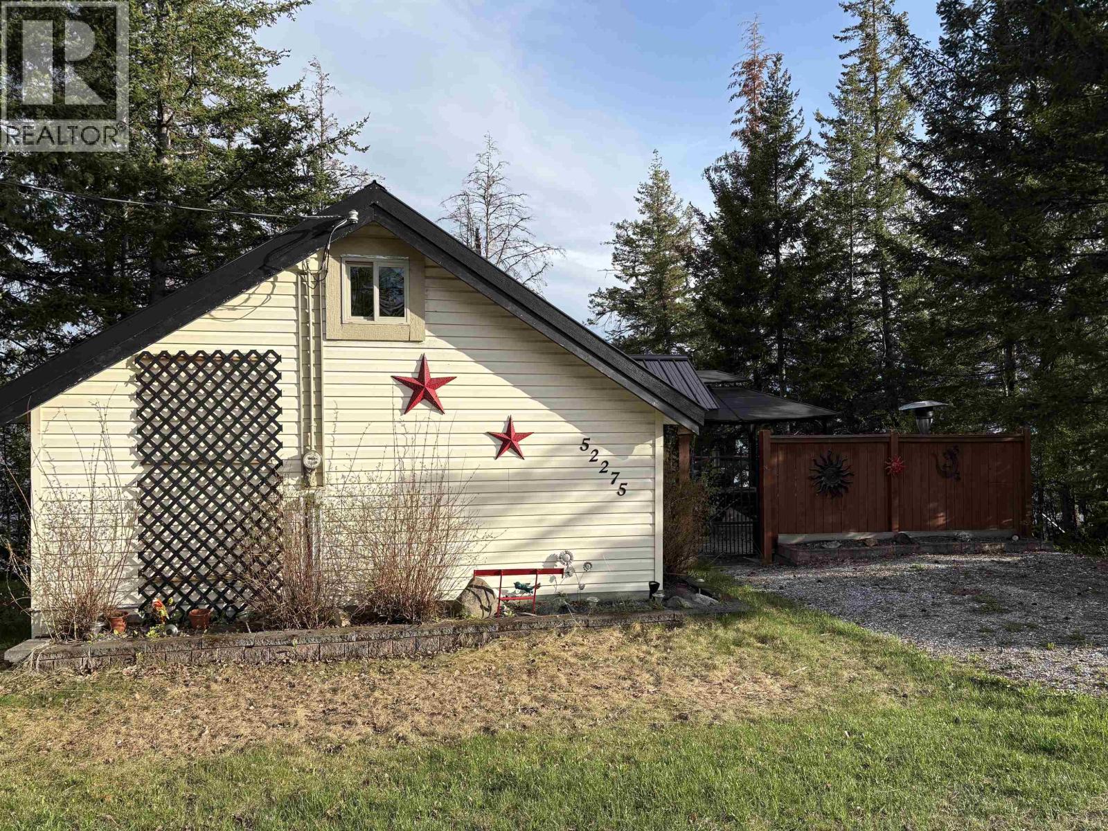 For sale: 52275 GUEST ROAD, Vanderhoof, British Columbia V0J2O3 ...