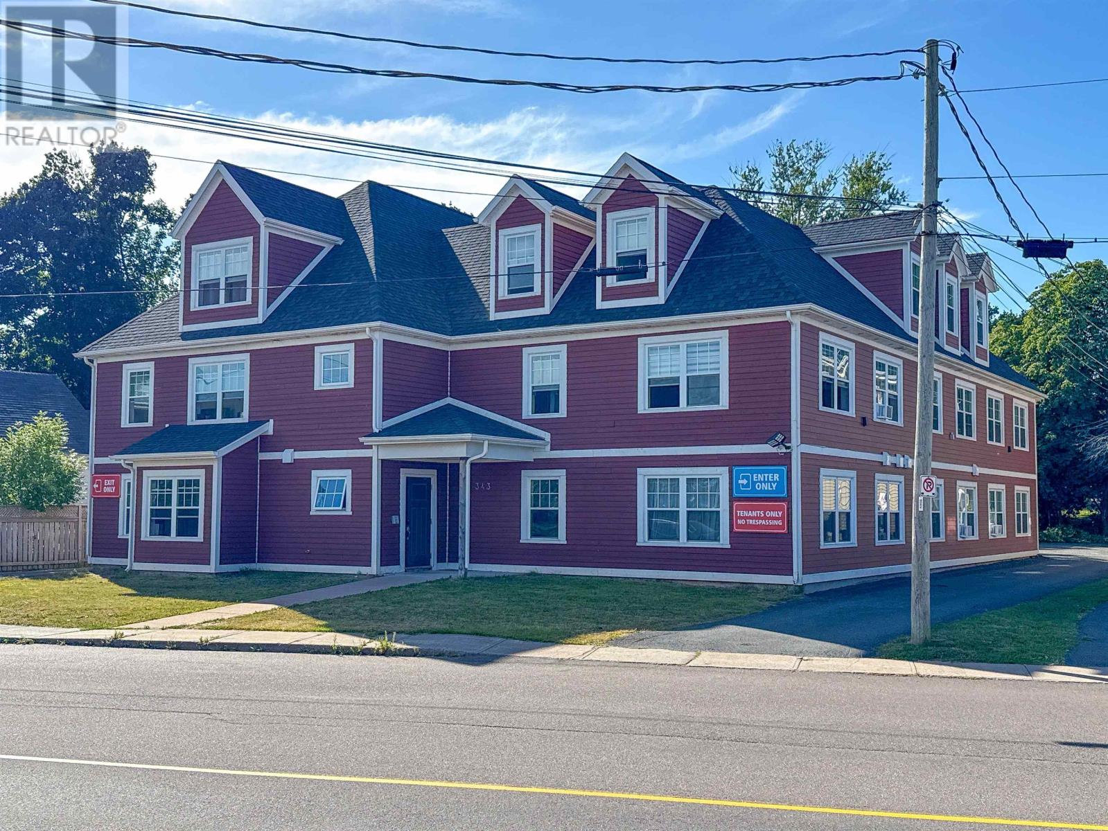 For sale: 343 Kent Street, Charlottetown, Prince Edward Island C1B1M8 ...