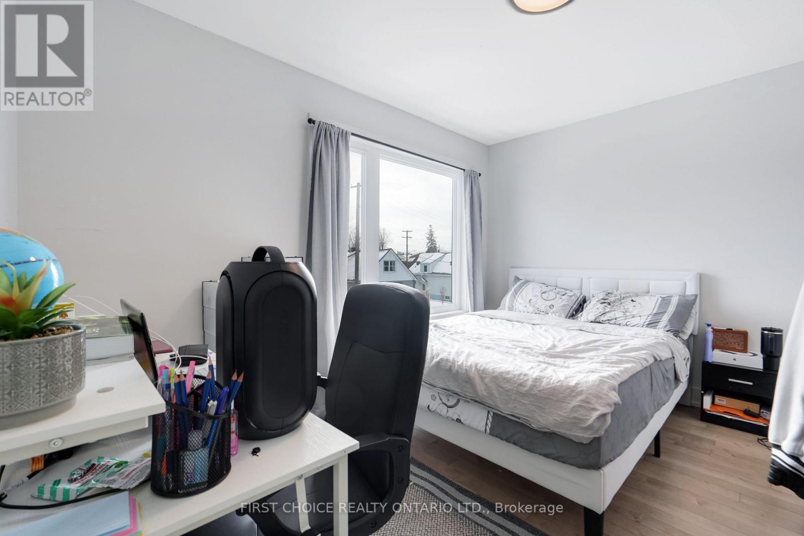 For sale: 271 QUEEN MARY STREET, Ottawa, Ontario K1K1X1 - X12846034 ...