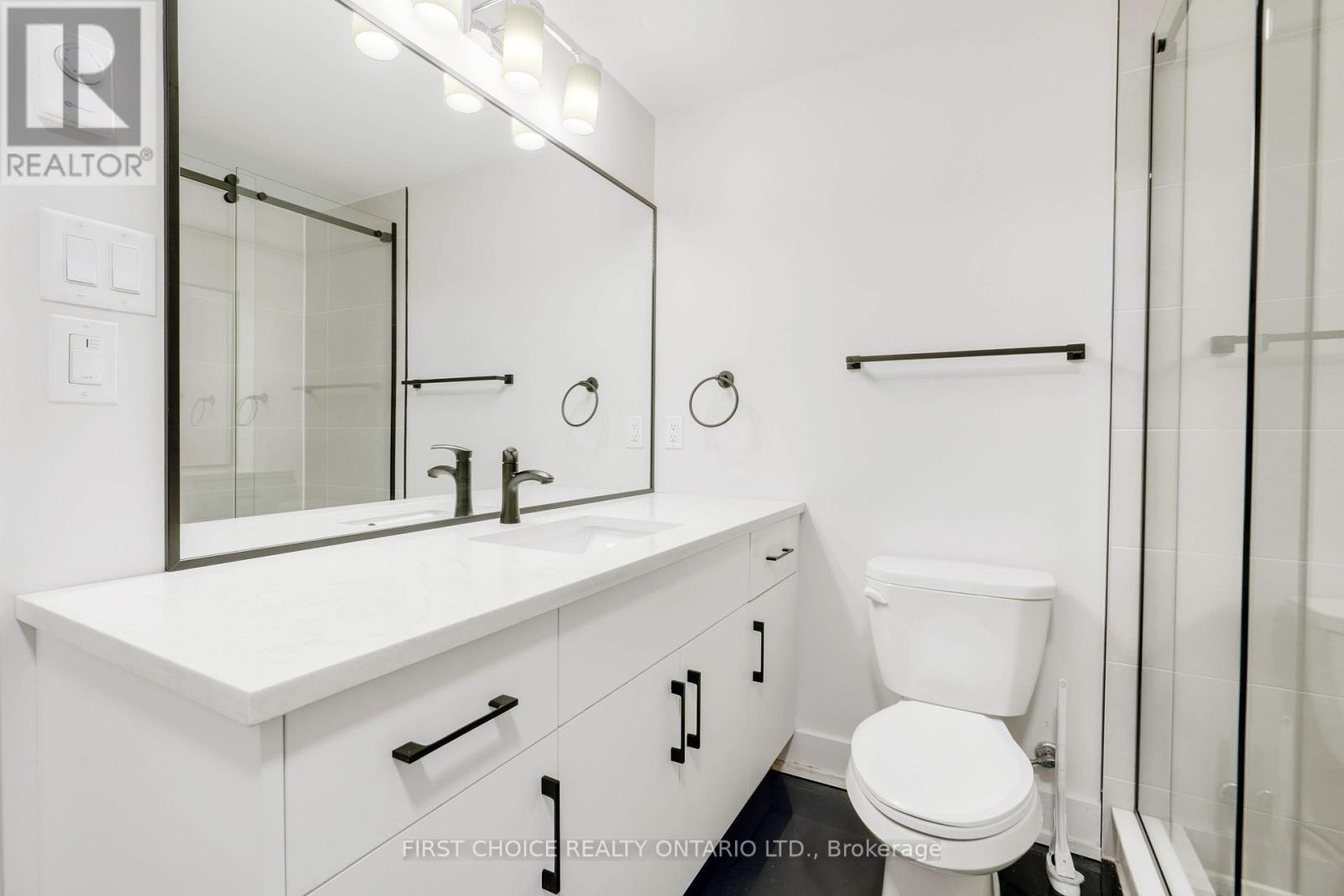 For sale: 271 QUEEN MARY STREET, Ottawa, Ontario K1K1X1 - X12846034 ...