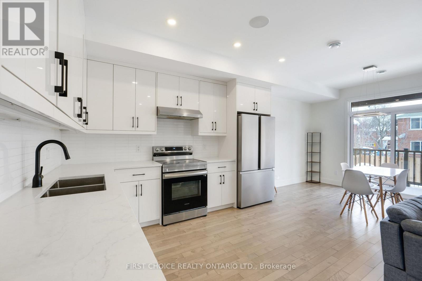 For sale: 271 QUEEN MARY STREET, Ottawa, Ontario K1K1X1 - X12846034 ...
