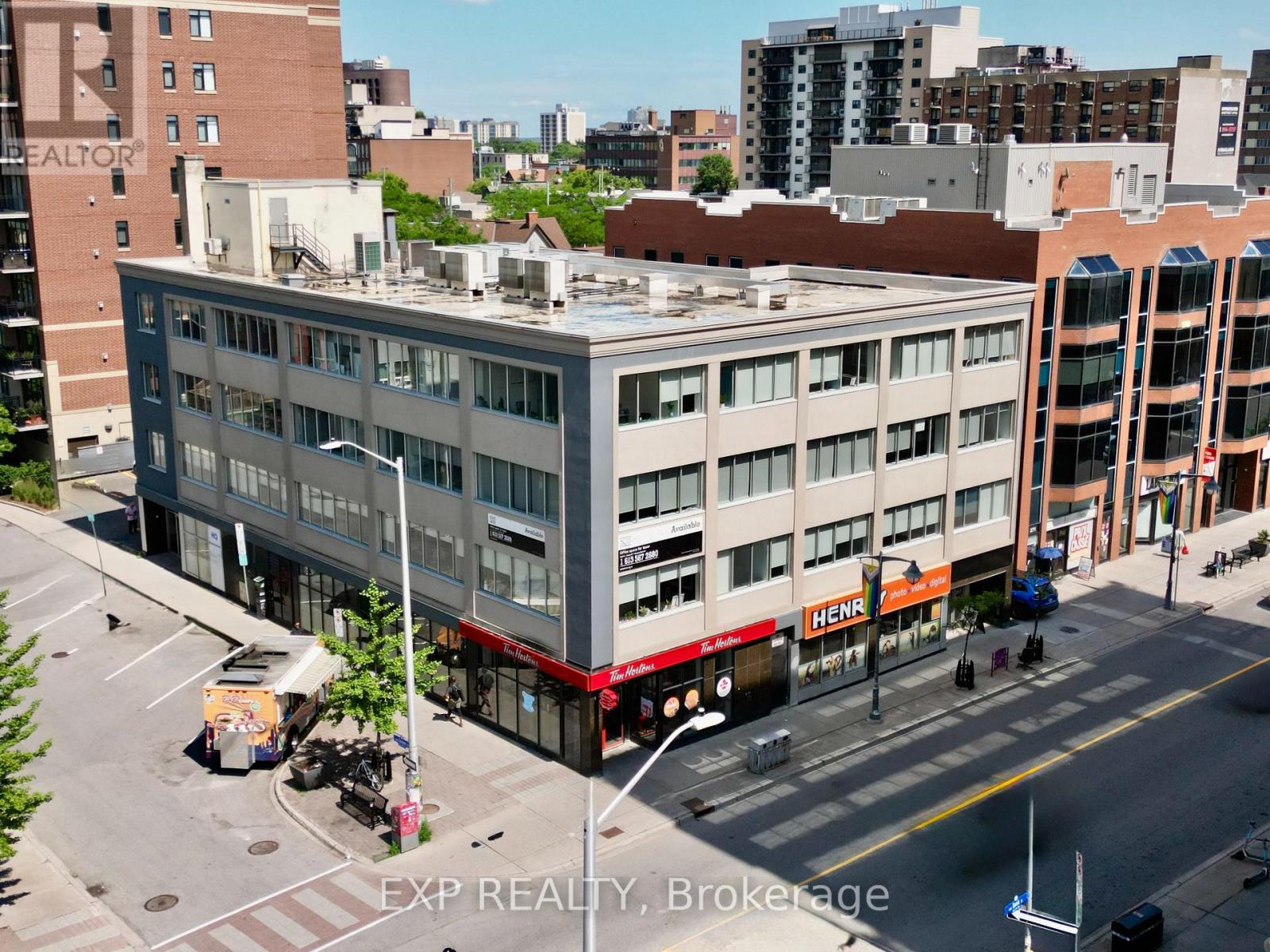 For sale: 396 COOPER STREET, Ottawa, Ontario K2P2H7 - X12846190 ...