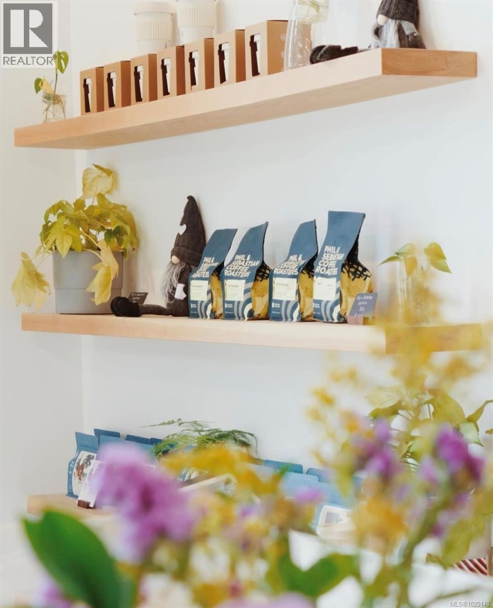 For sale: 860 Johnson St, Victoria, British Columbia V8W1N3 - 1025148 ...