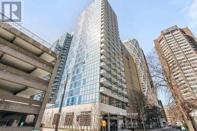 For sale: 1610 - 210 SIMCOE STREET, Toronto (Kensington-Chinatown ...