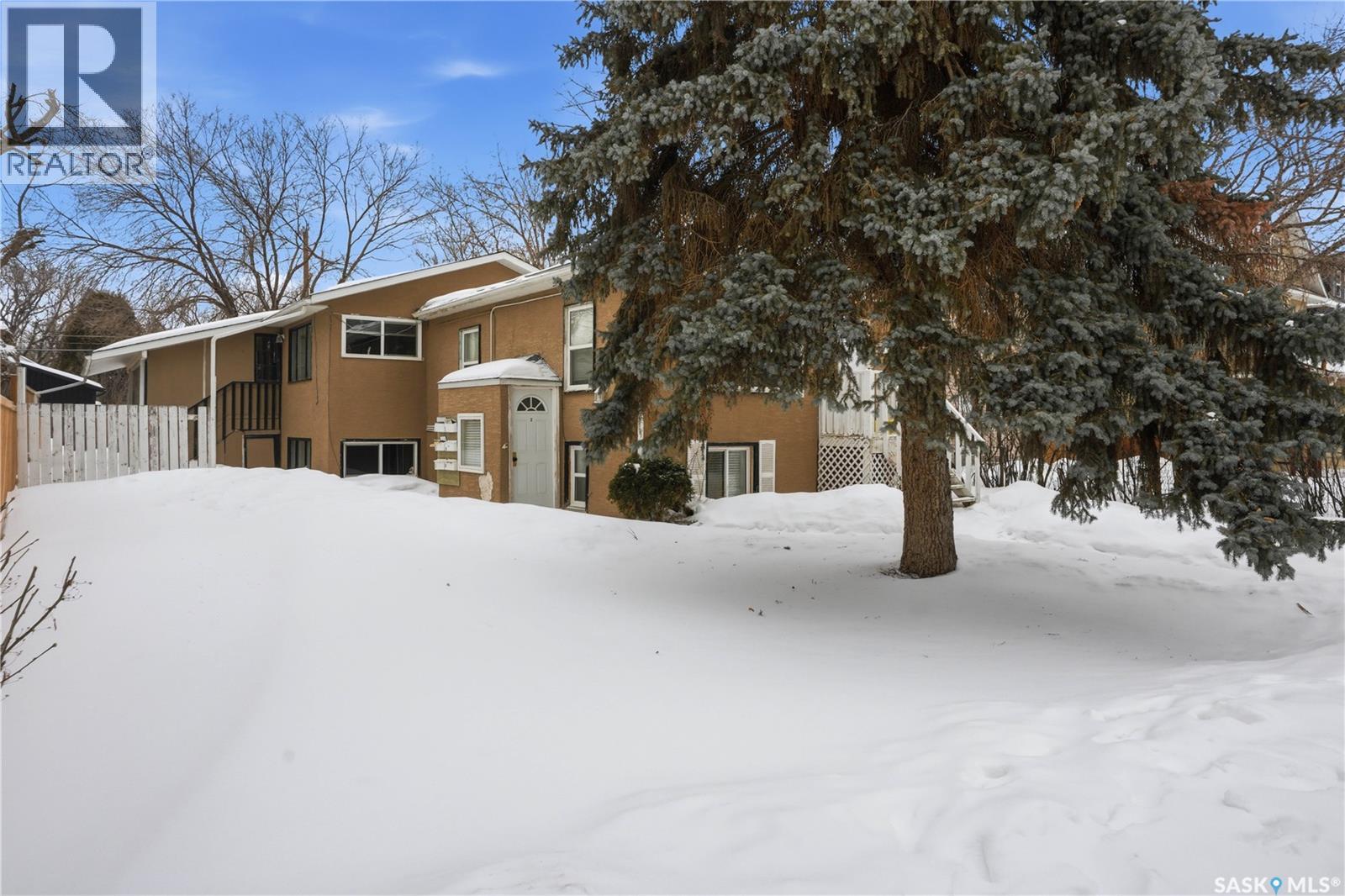 For sale: 917 7th AVENUE N, Saskatoon, Saskatchewan S7K2V7 - SK029775 ...