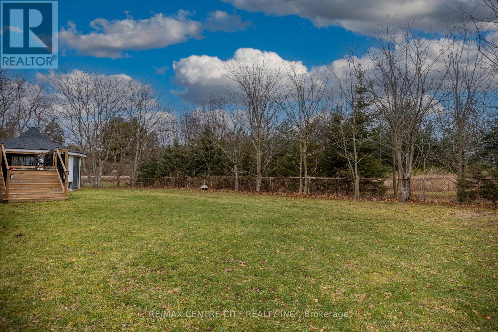 For sale: 42420 JOHN WISE LINE, Central Elgin, Ontario N5R5T5 ...