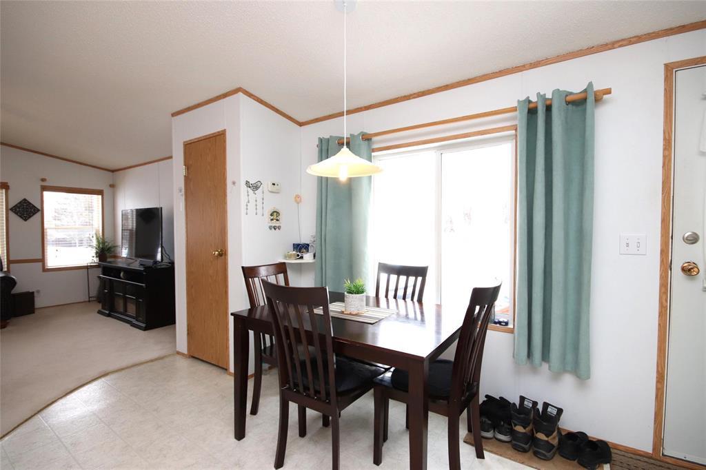 For sale: 27 New Street, Sperling, Manitoba R0G2M0 - 202604082 | REALTOR.ca