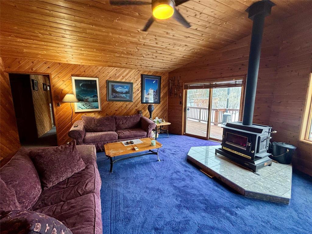 For sale: 1 BURNTWOOD Street, Lester Beach, Manitoba R0E0E0 - 202603991 ...