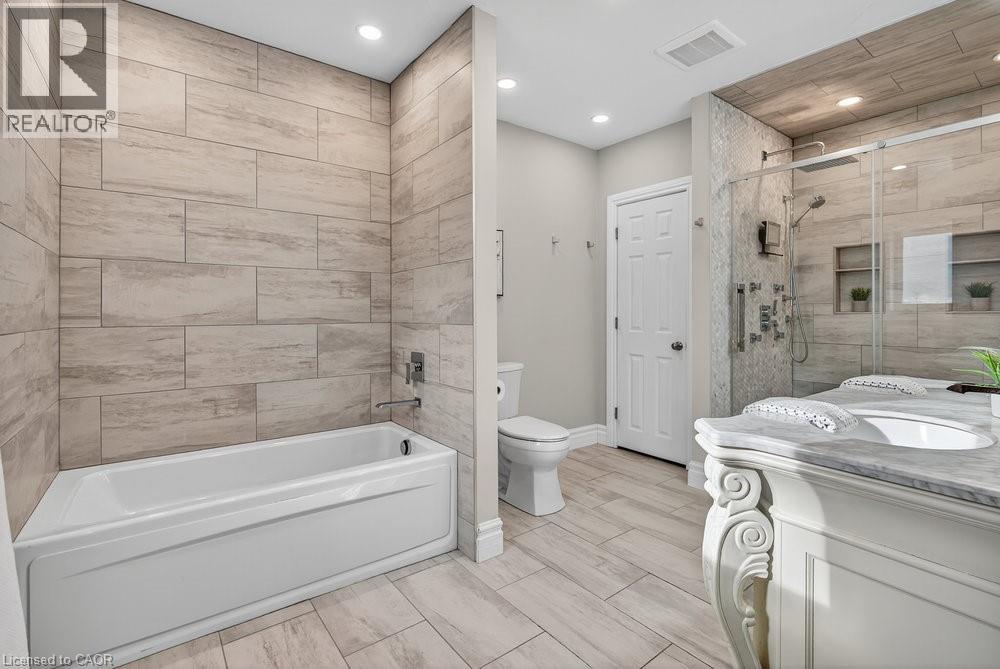 74 GREEN MOUNTAIN Road E, Stoney Creek, Ontario L8J2W4 | REALTOR.ca