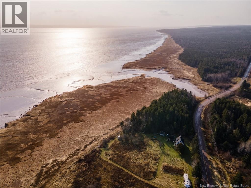 For sale: 814 Route 935, Wood Point, New Brunswick E4L2L2 - NB134751 ...