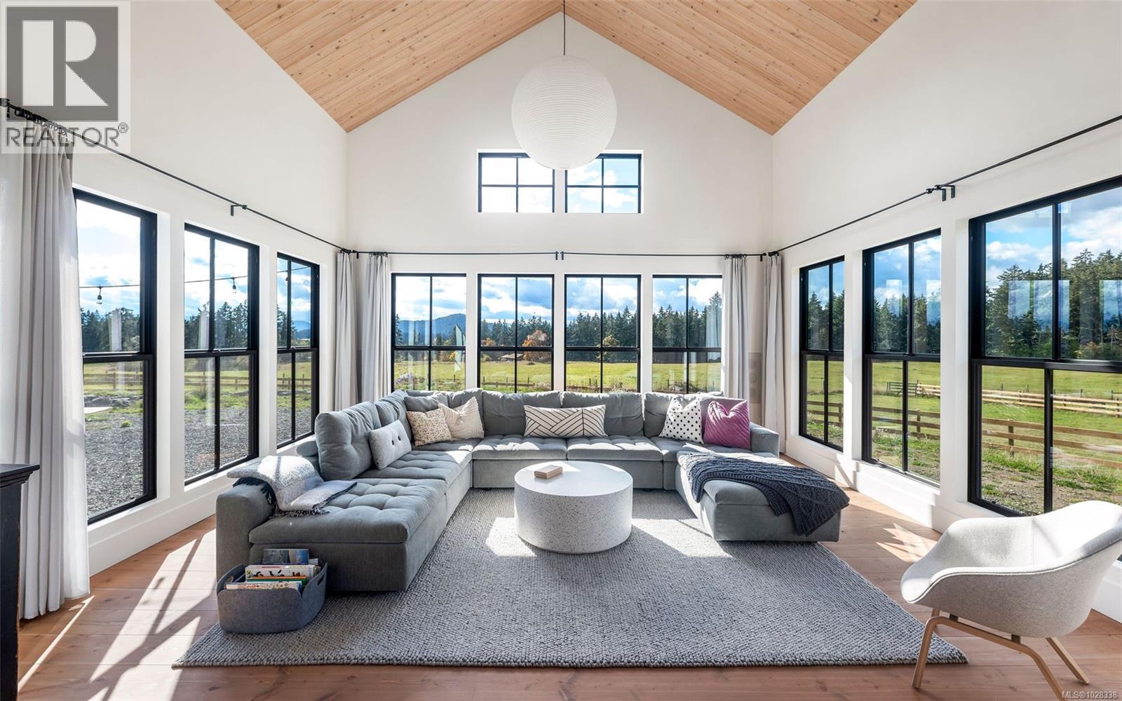 For sale: 1210 Cherry Point Rd, Cobble Hill, British Columbia V0R1N2 ...