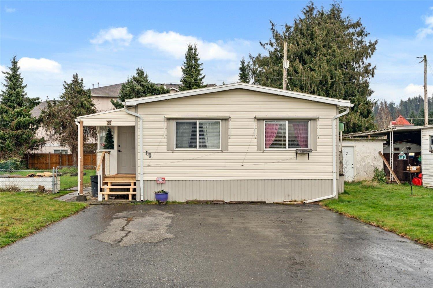 For sale: 60 45640 WATSON ROAD, Garrison Crossing, Chilliwack, British ...