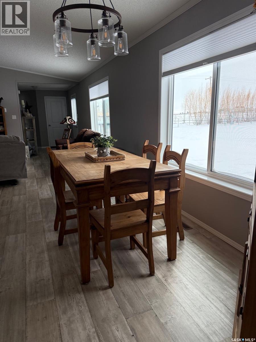 For sale: 502 508 Railway AVENUE E, Maidstone, Saskatchewan S0M1M0 ...