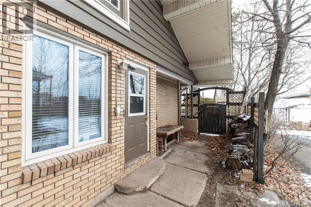 For sale: 17 MacBeath Avenue, Moncton, New Brunswick E1C6Z1 - NB134810 ...