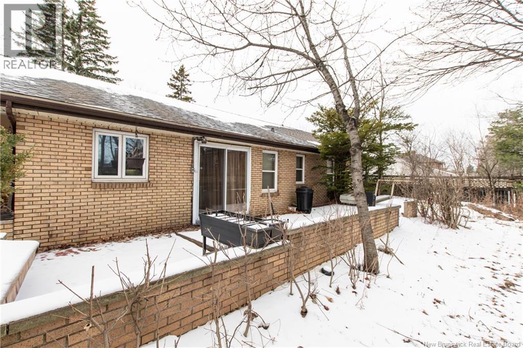 For sale: 17 MacBeath Avenue, Moncton, New Brunswick E1C6Z1 - NB134810 ...