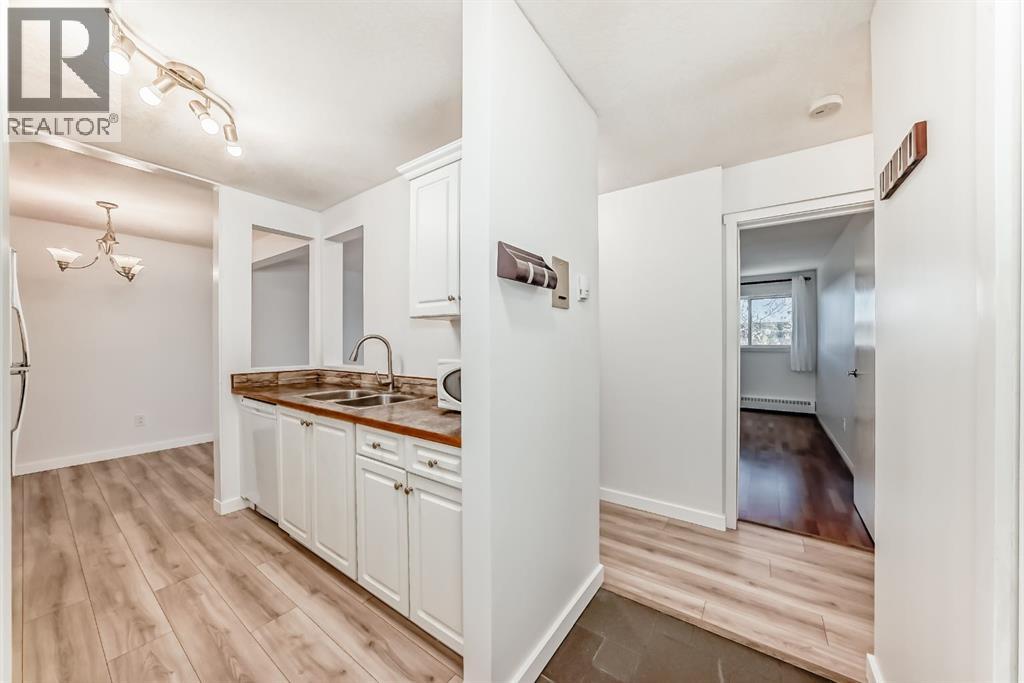 3307, 393 Patterson Hill SW, Calgary, Alberta T3H2P4 - A2265356 ...