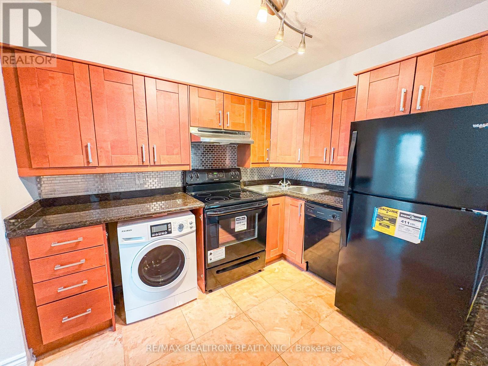 For sale: 1608 - 5949 YONGE STREET, Toronto (Newtonbrook East), Ontario ...