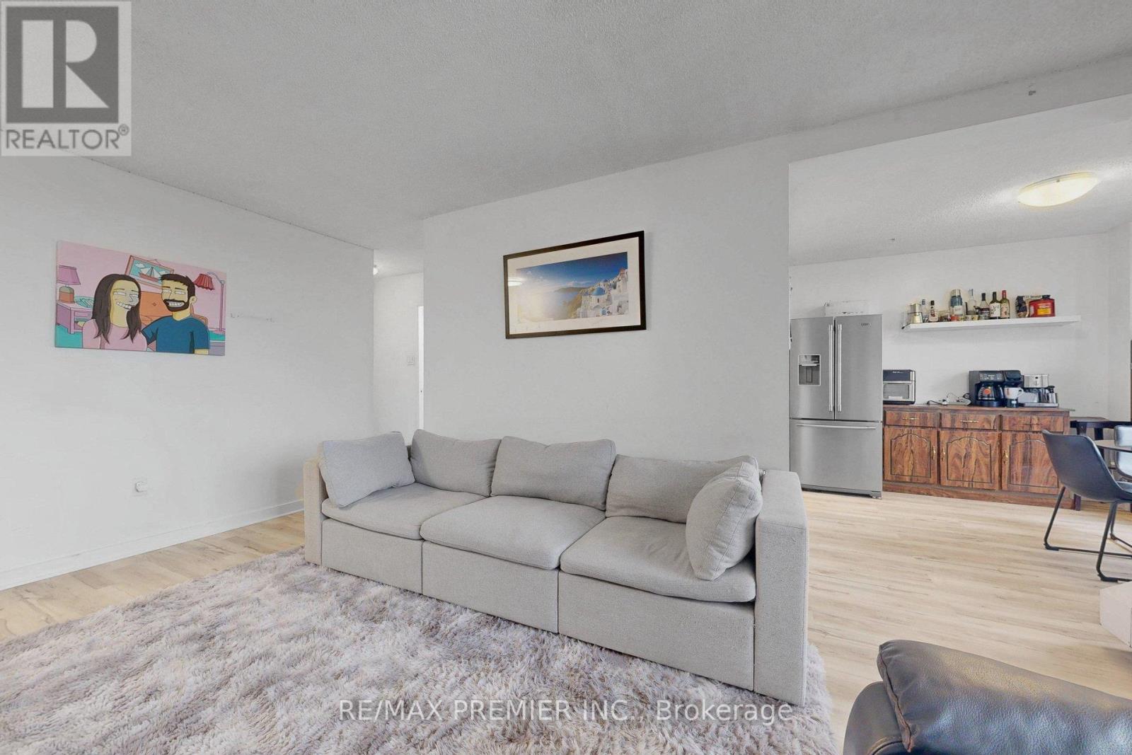 For sale: 428 - 4645 JANE STREET, Toronto (Black Creek), Ontario M3N2K9 ...