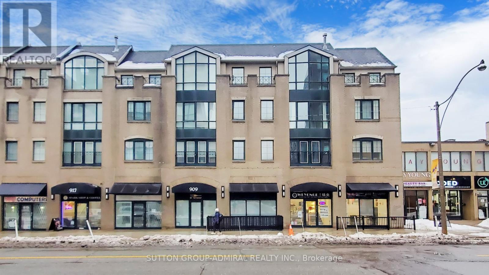 For sale: 27-28 - 909 YONGE STREET, Toronto (Rosedale-Moore Park ...