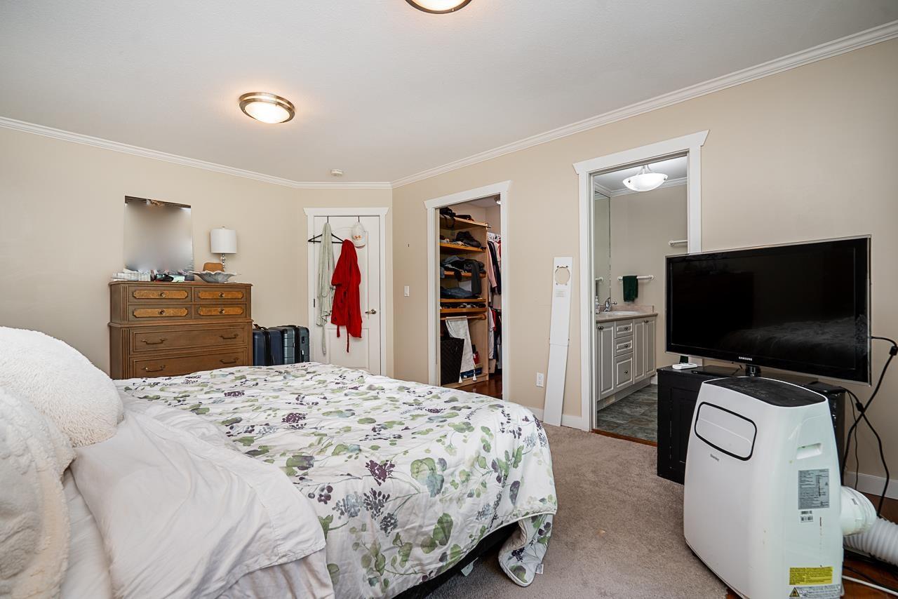 For sale: 16143 9 AVENUE, Surrey, British Columbia V4A8R4 - R3102930 ...