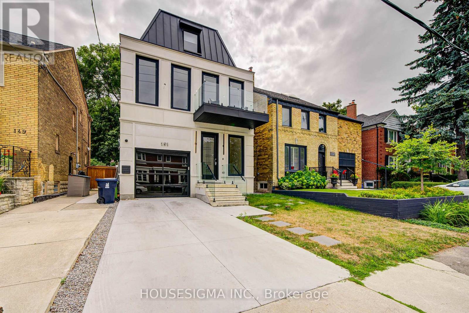 For sale: 151 DEWBOURNE AVENUE, Toronto (Humewood-Cedarvale), Ontario ...