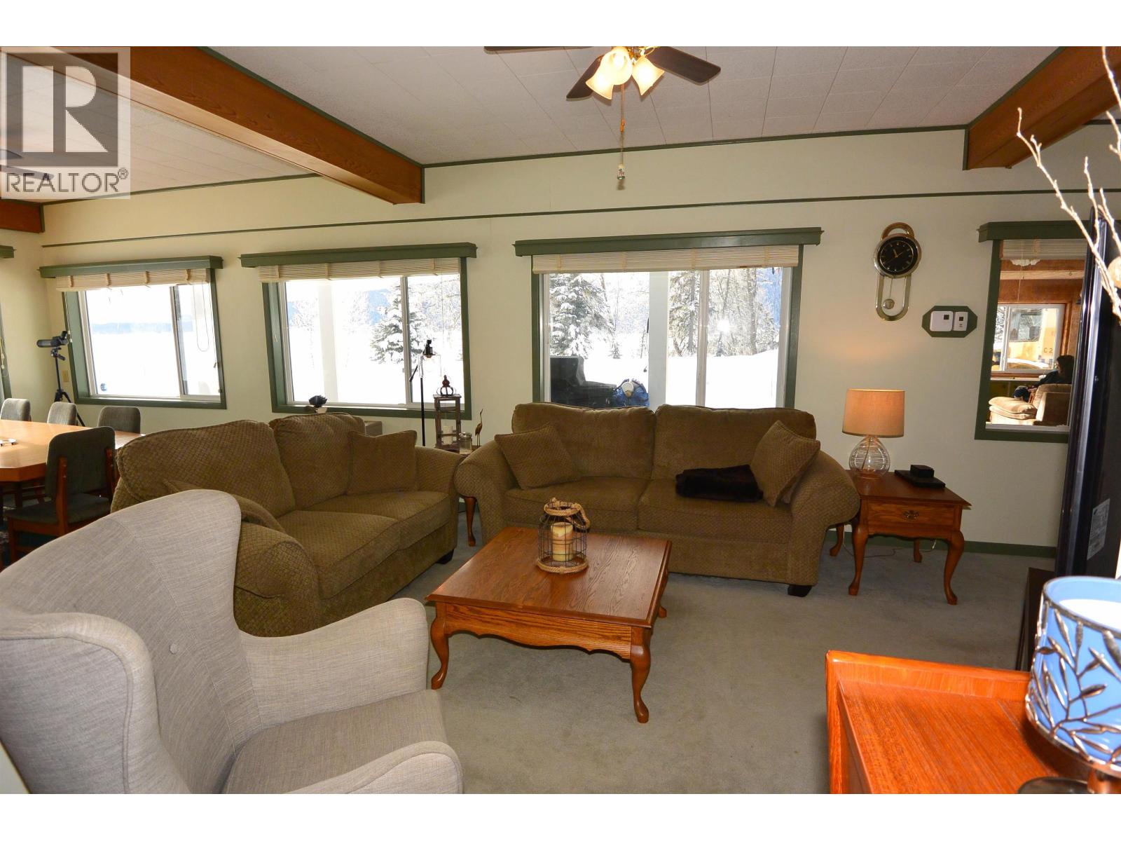 For sale: 19 TINTINA ROAD, Stewart, British Columbia V0J3S0 - R3102713 ...