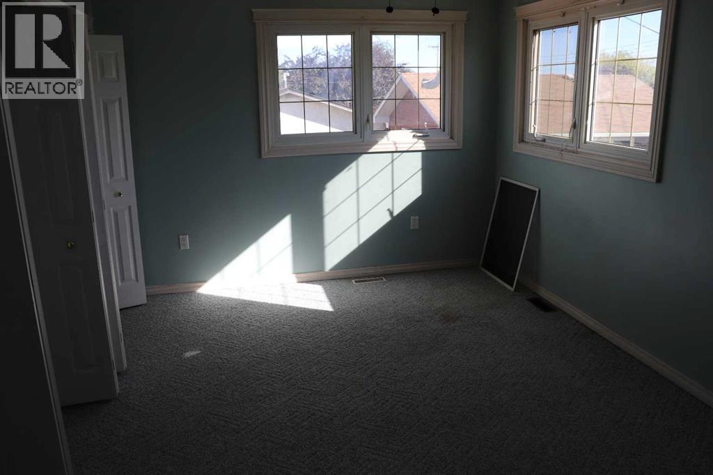 For sale: 5505 13 Avenue, Edson, Alberta T7E1H7 - A2264003 | REALTOR.ca