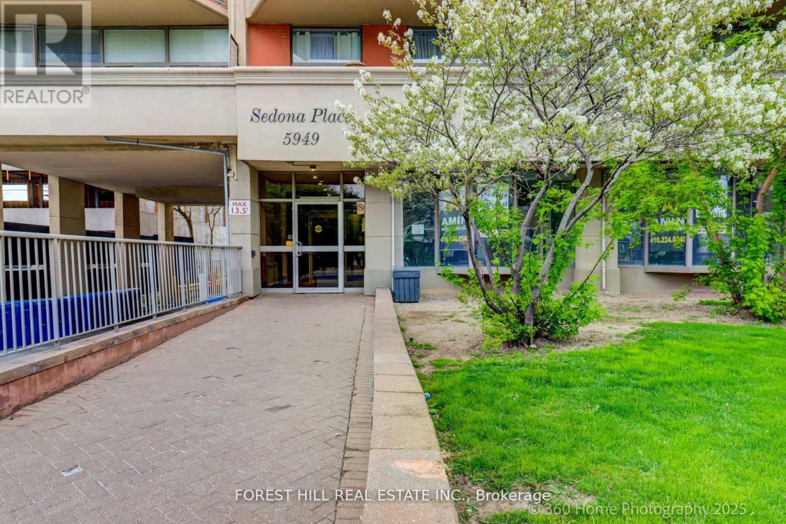 For sale: 403 - 5949 YONGE STREET, Toronto (Newtonbrook East), Ontario ...