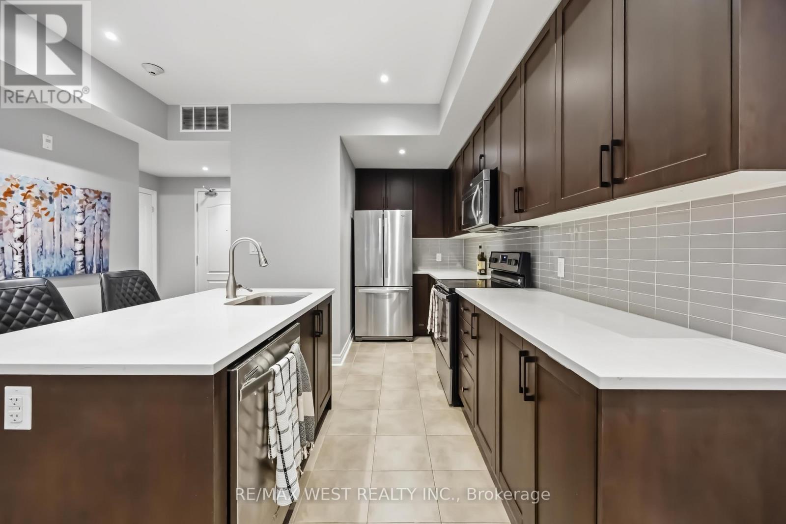 For sale: 32 - 3905 MAJOR MACKENZIE DRIVE, Vaughan (Vellore Village ...