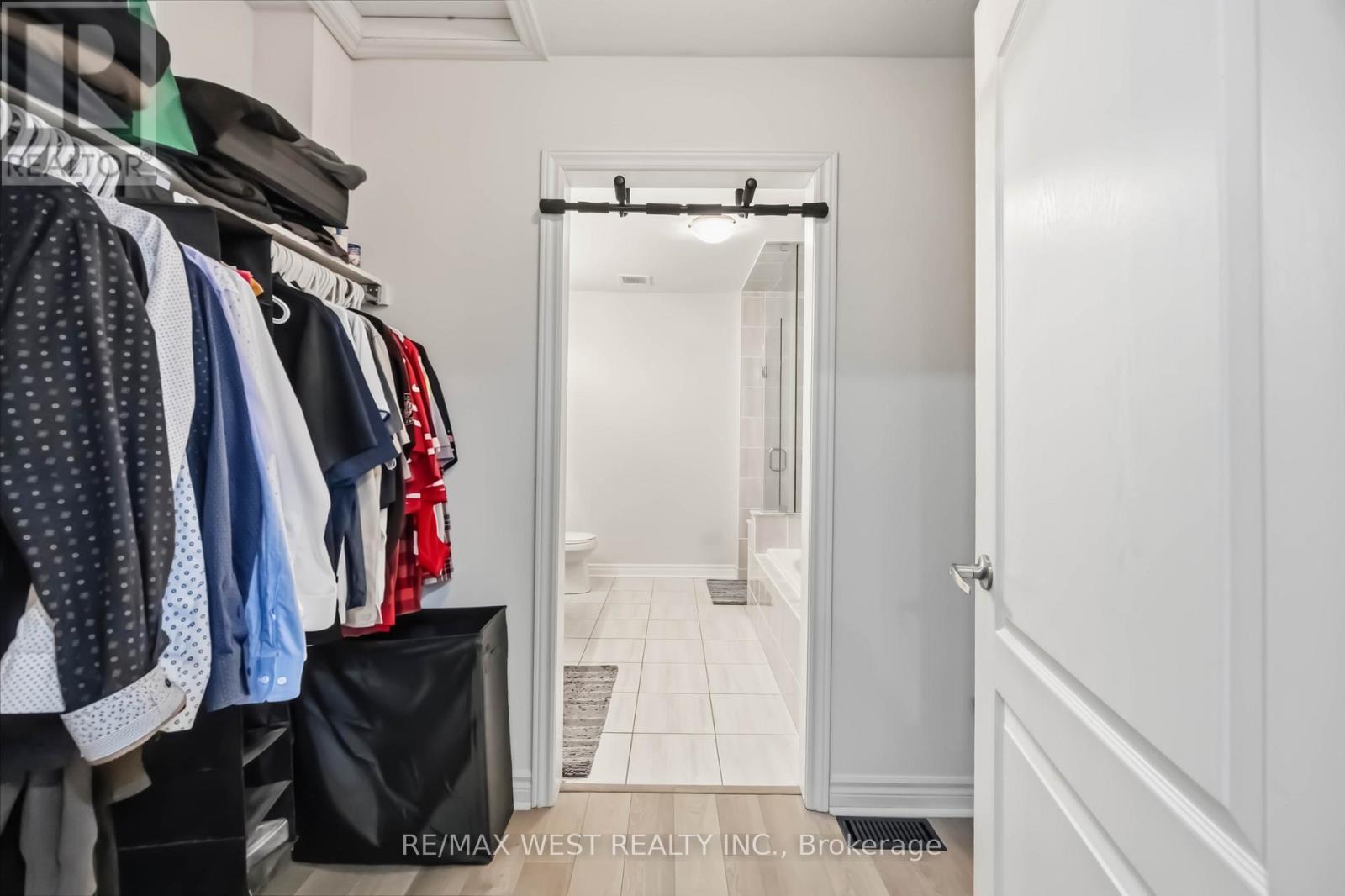 For sale: 32 - 3905 MAJOR MACKENZIE DRIVE, Vaughan (Vellore Village ...