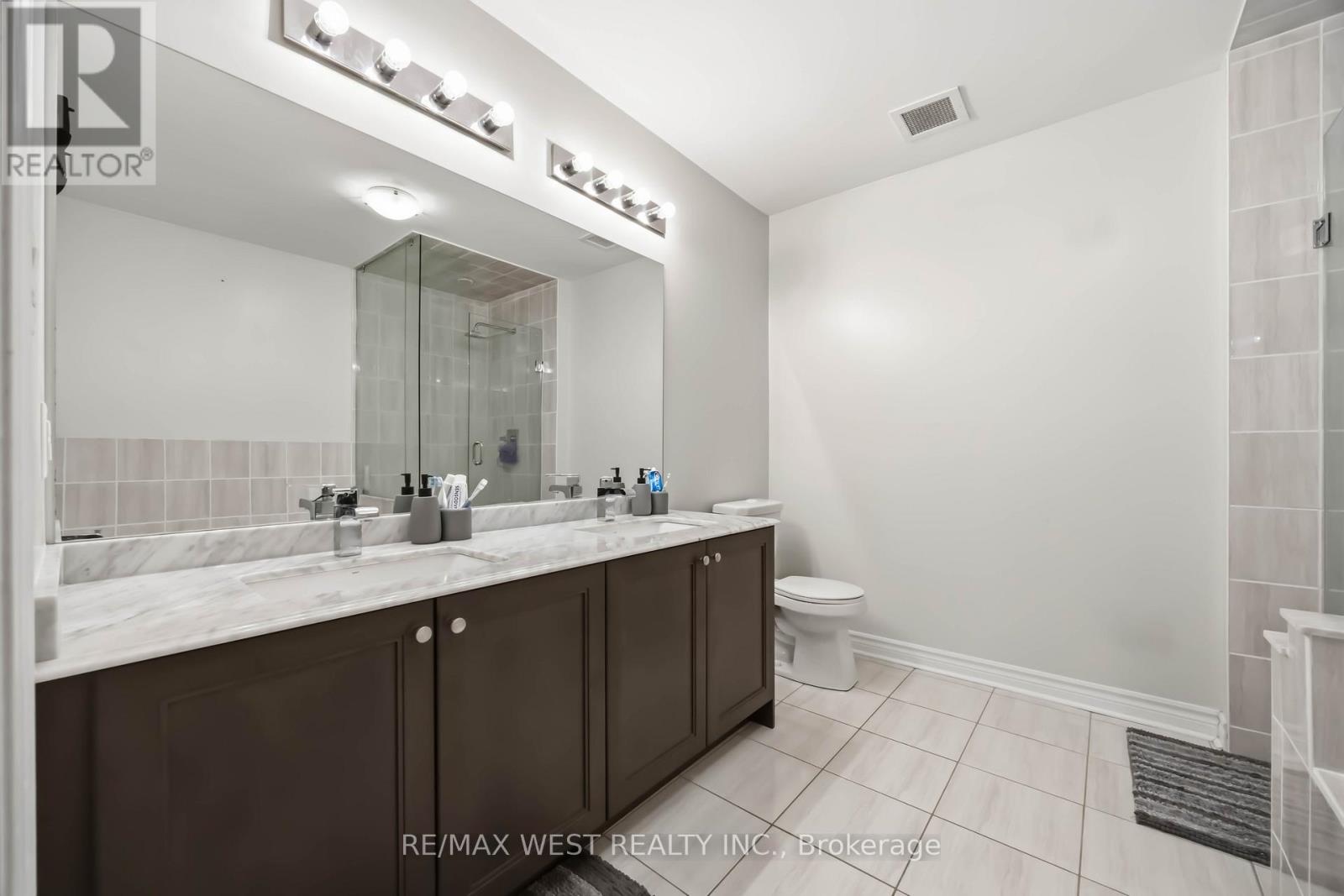 For sale: 32 - 3905 MAJOR MACKENZIE DRIVE, Vaughan (Vellore Village ...