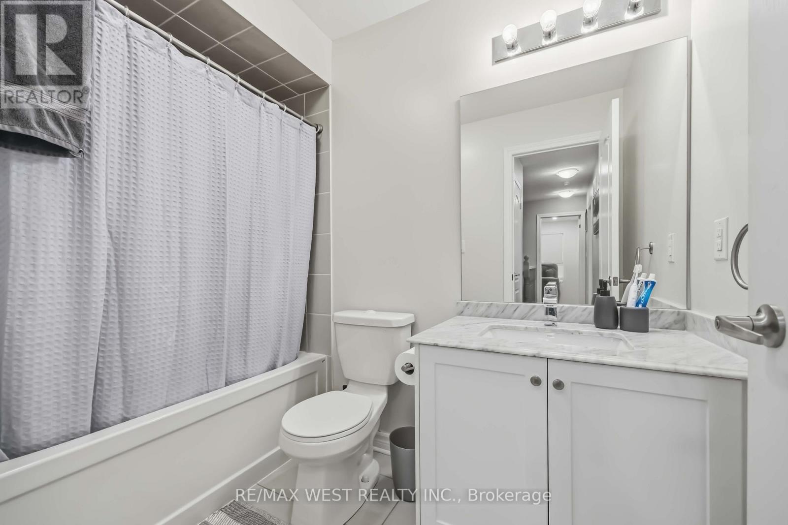For sale: 32 - 3905 MAJOR MACKENZIE DRIVE, Vaughan (Vellore Village ...