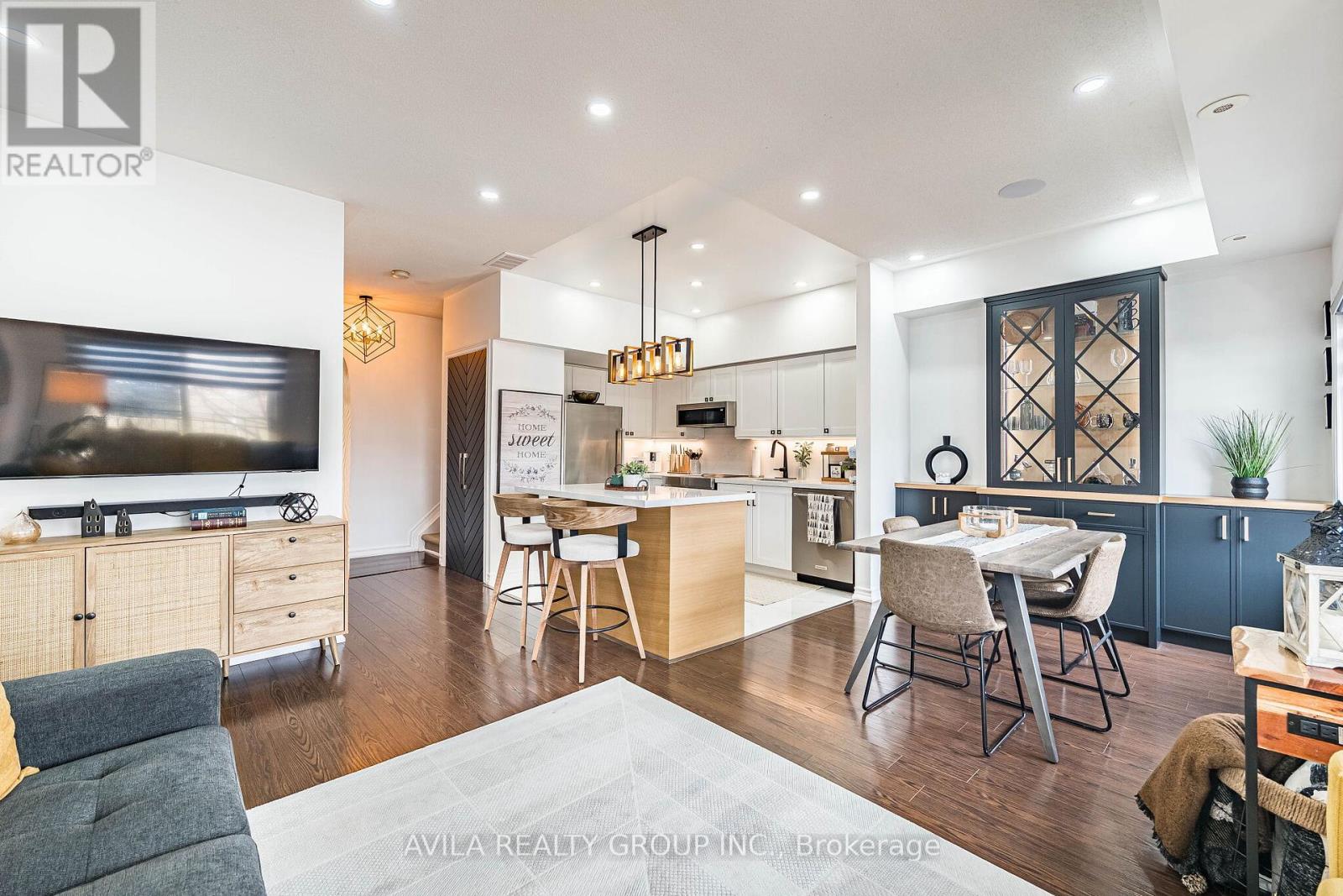 À vendre : 254 - 1496 VICTORIA PARK AVENUE, Toronto (Victoria Village ...