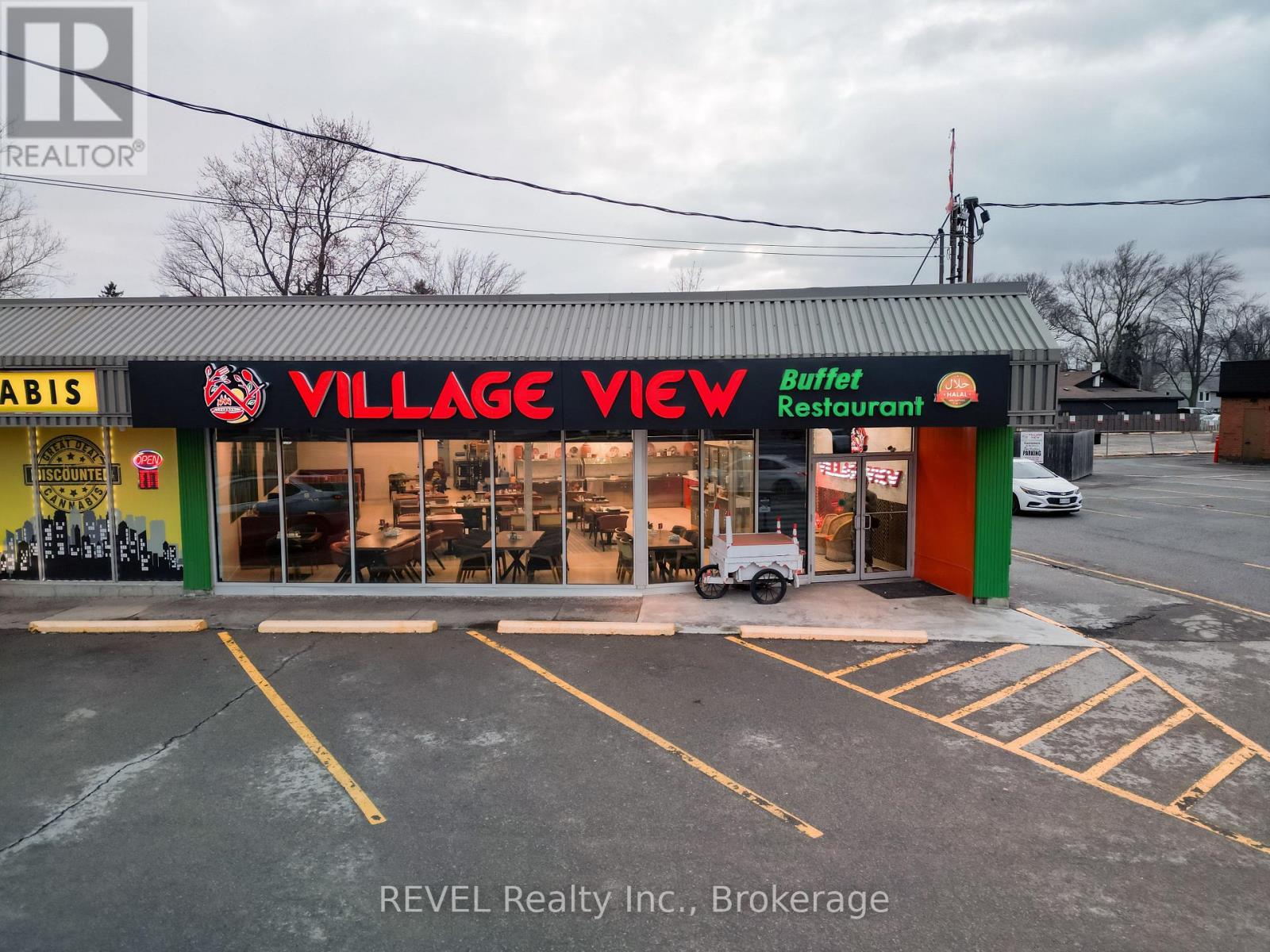 À vendre : 553 NIAGARA STREET, Welland (N. Welland), Ontario L3C1L8 ...