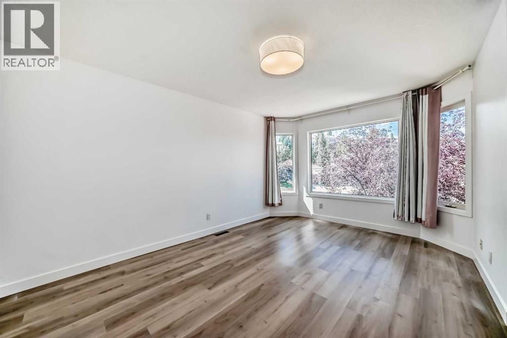 7 Signature Mews SW, Calgary, Alberta T3H2V6 - A2286465 | REALTOR.ca