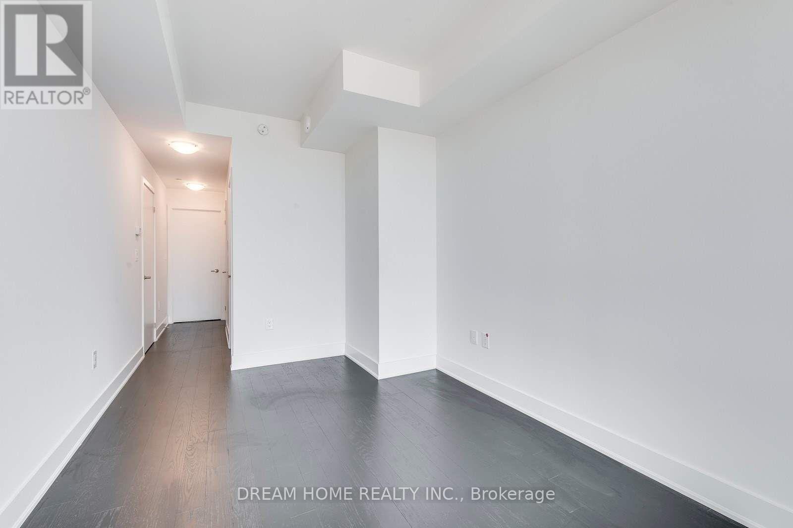 For rent: 3809 -ROOM - 955 BAY STREET, Toronto (Bay Street Corridor ...
