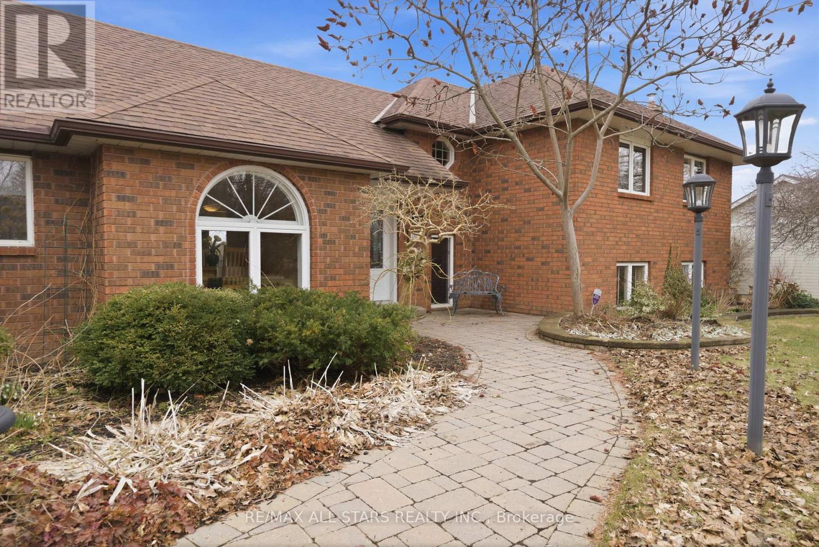 For sale: 242 STEPHENSON POINT ROAD, Scugog (Port Perry), Ontario ...