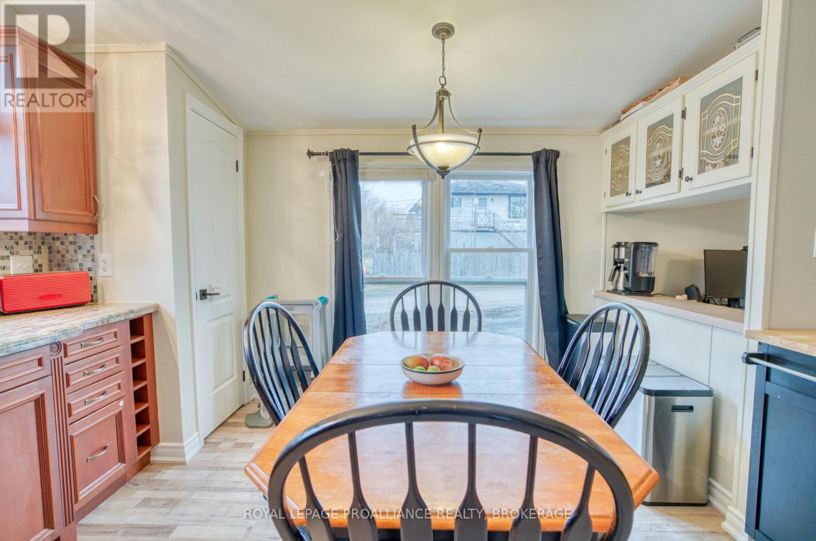 For sale: 1 TAYLOR STREET, Rideau Lakes, Ontario K0G1E0 - X12953678 ...